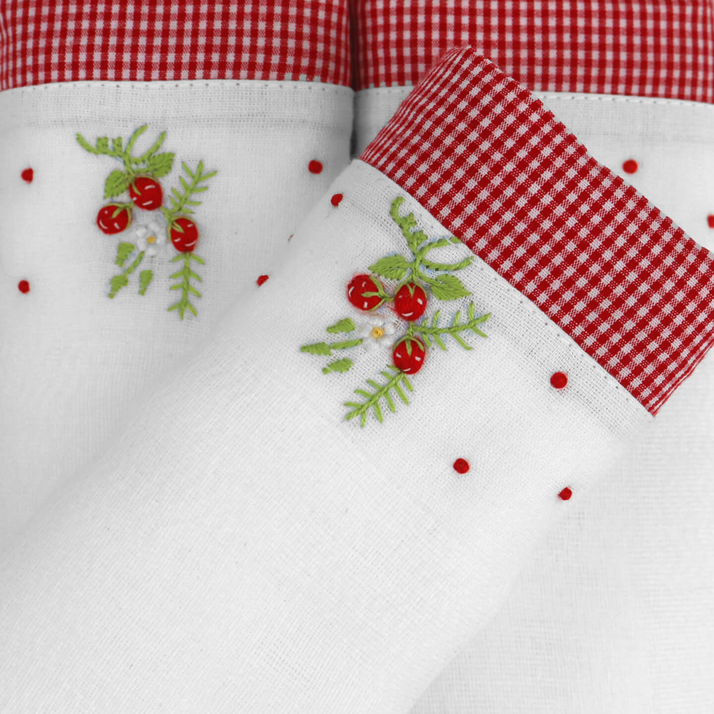 Fralda bordada moranguinho (unidade)